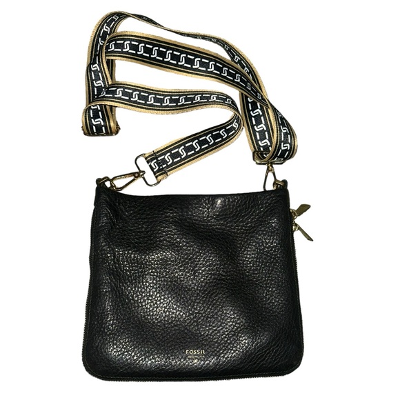 Fossil | Bags | Fossil Preston Black Expandable Crossbody | Poshmark